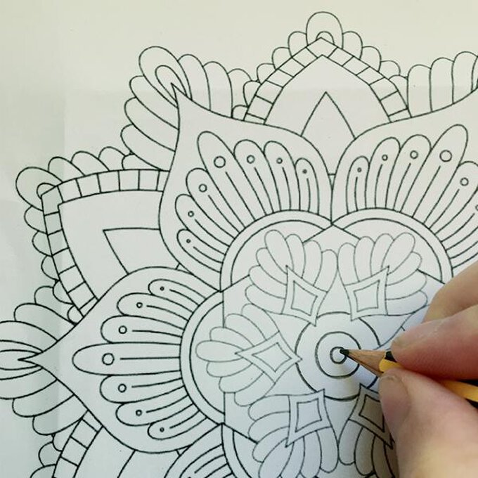 how to draw mandala on wood