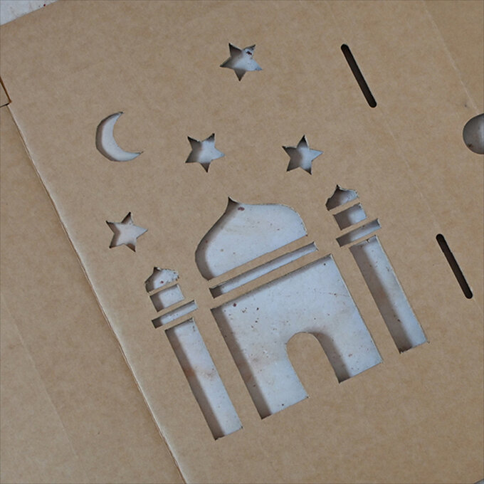 How to Make a Lightbox for Ramadan | Hobbycraft