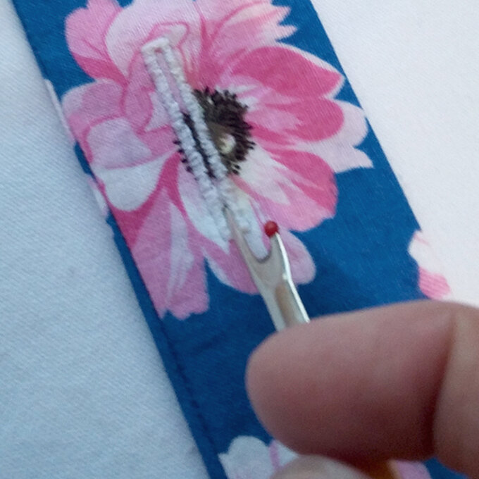 How to Sew a Fat Quarter Notebook Cover | Hobbycraft