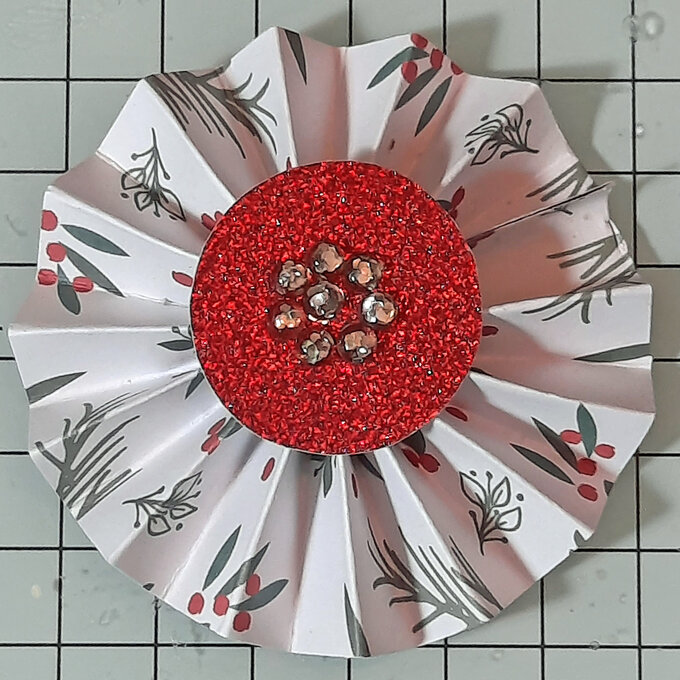 3 Ways to Make Handmade Gift Wrap | Hobbycraft