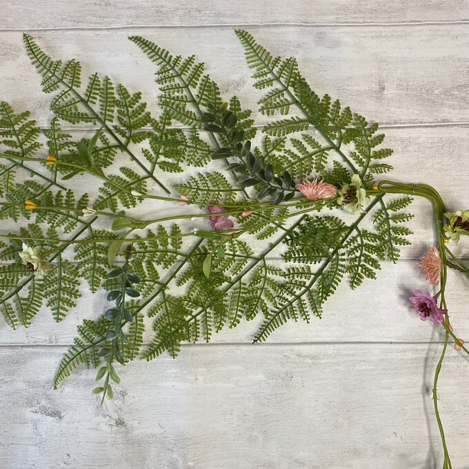 How to Make a Spring Foliage Garland | Hobbycraft