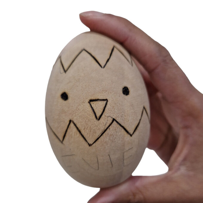 How to Make Pyrography Easter Eggs | Hobbycraft