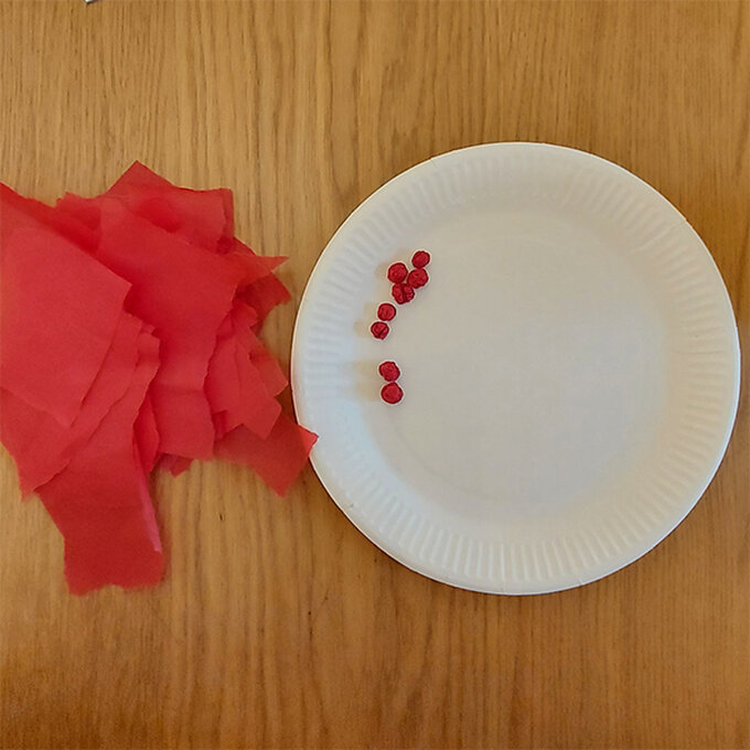 How to Make a Union Flag with Tissue Paper | Hobbycraft