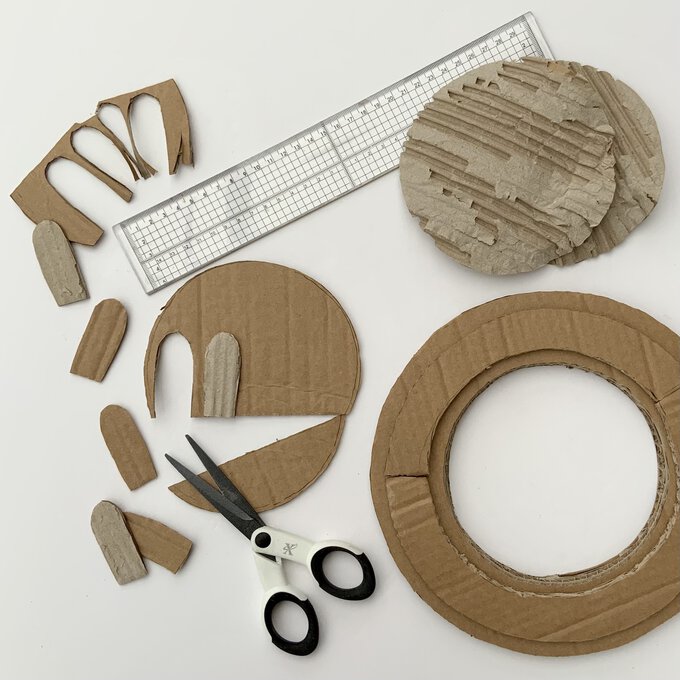 How to Make a Spring Paper Wreath | Hobbycraft