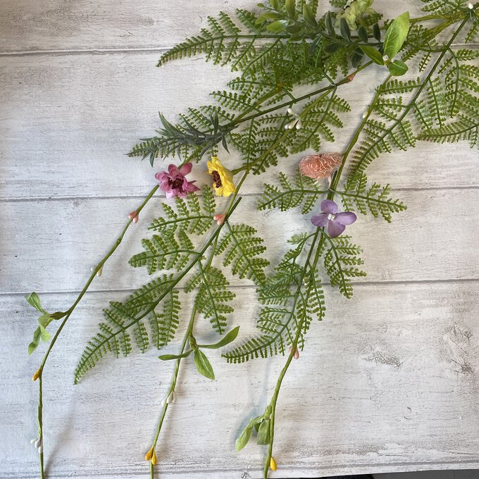 How to Make a Spring Foliage Garland | Hobbycraft