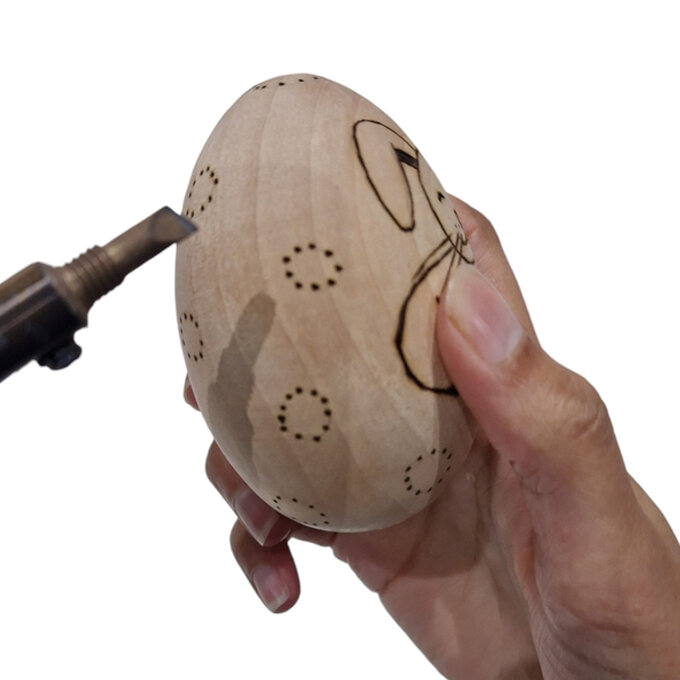 How to Make Pyrography Easter Eggs | Hobbycraft