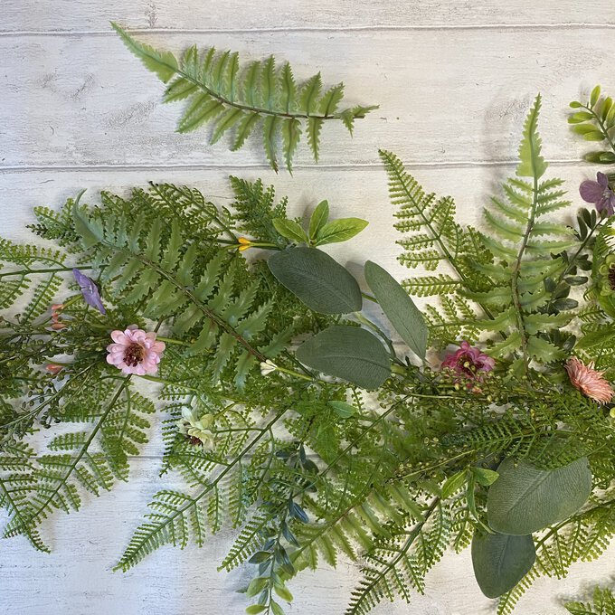How to Make a Spring Foliage Garland | Hobbycraft