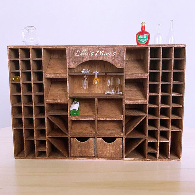 Ellie Webb - Artisan