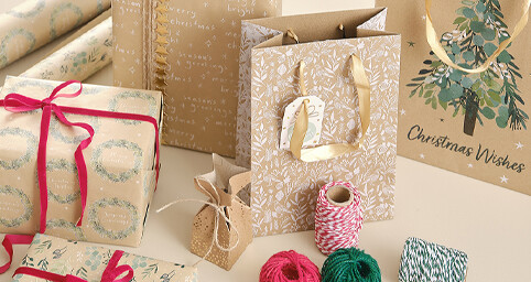 Christmas Decorations & Crafts | Hobbycraft