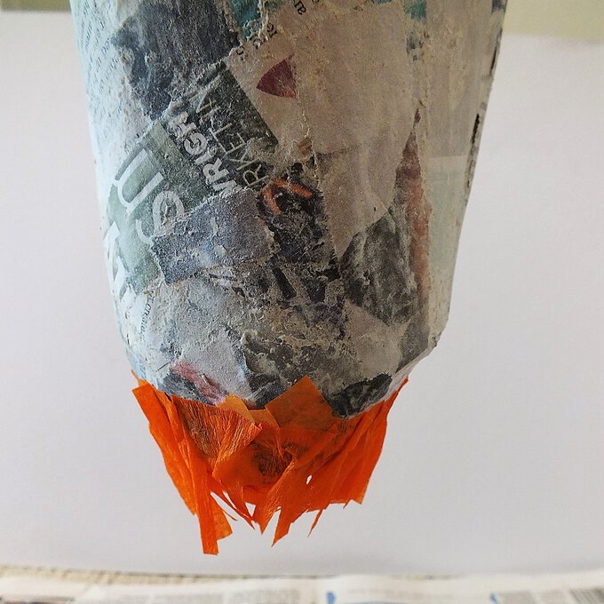 How to Make an Easter Carrot Piñata | Hobbycraft