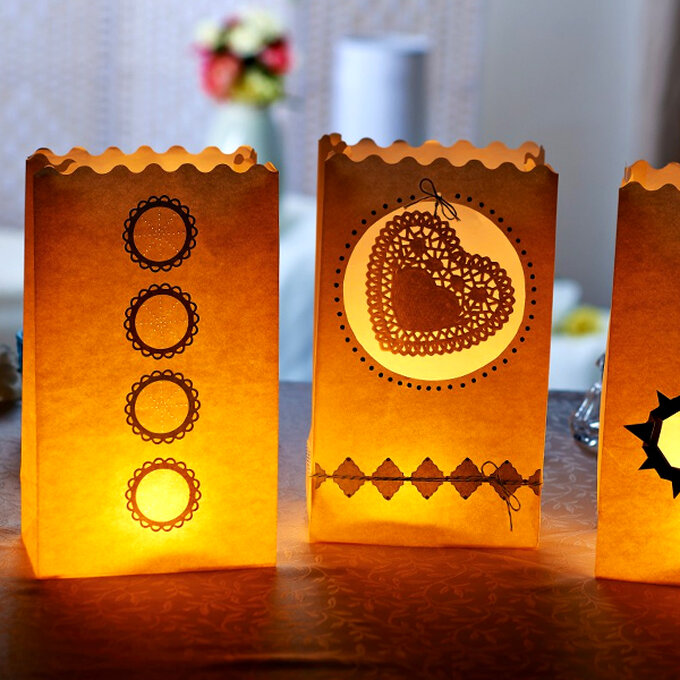 How to Throw an Unforgettable New Year's Eve Party | Hobbycraft