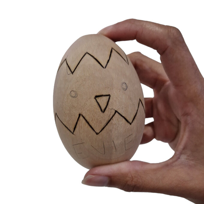 How to Make Pyrography Easter Eggs | Hobbycraft