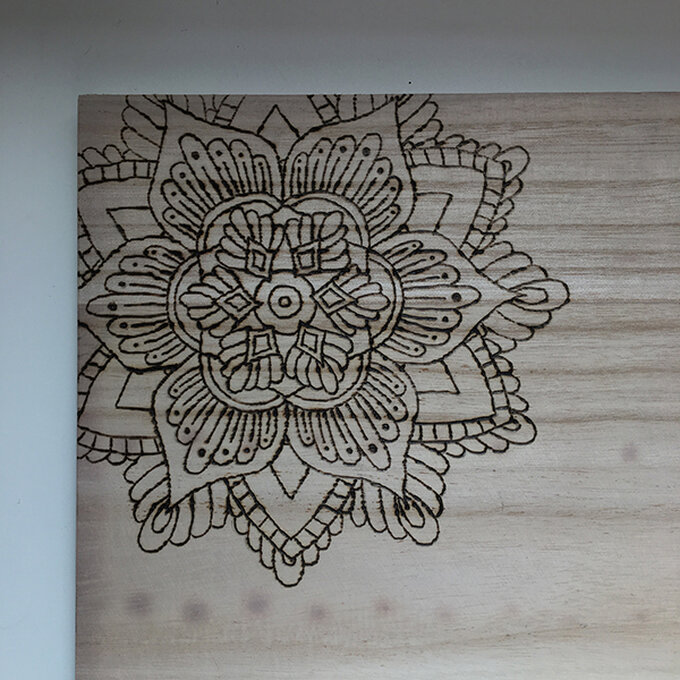 how to draw mandala on wood