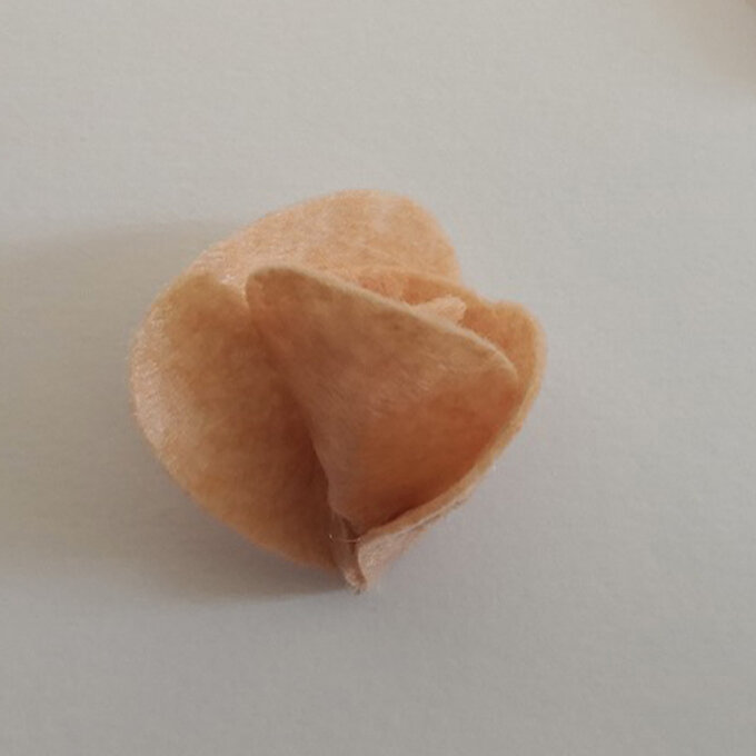 2 Easy Felt Flower Crafts for Spring | Hobbycraft