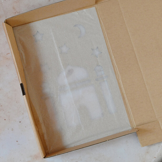 How to Make a Lightbox for Ramadan | Hobbycraft