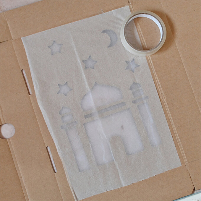How to Make a Lightbox for Ramadan | Hobbycraft
