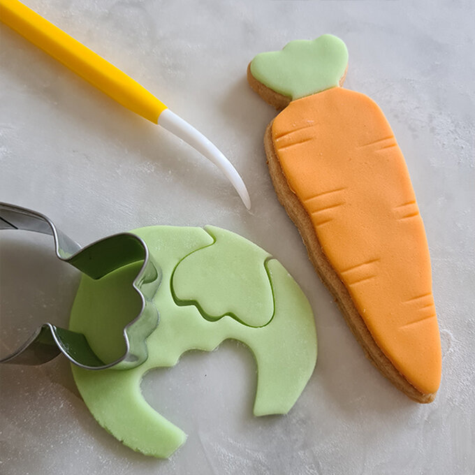 How to Make Easter Biscuits | Hobbycraft