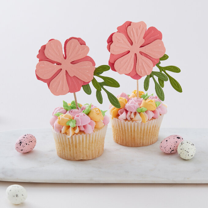 How to Make a Floral Cupcake Topper | Hobbycraft