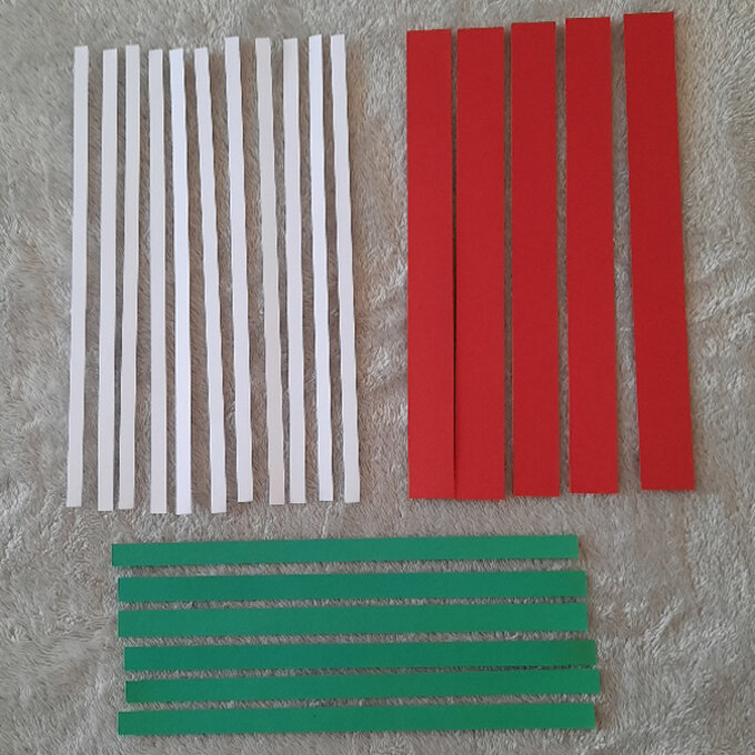 How to Make Paper Woven Tartan | Hobbycraft