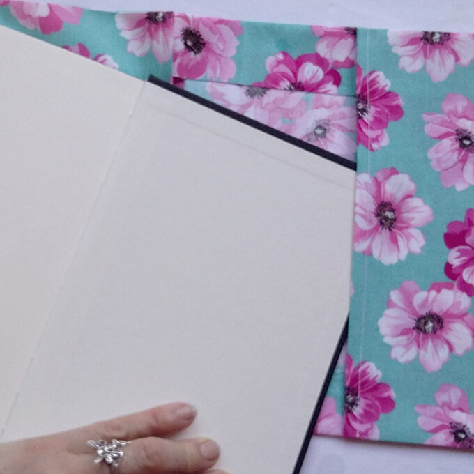 How to Sew a Fat Quarter Notebook Cover | Hobbycraft