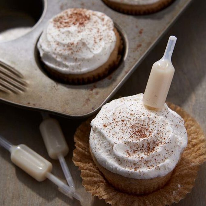How to Make Baileys and Banana Cupcakes | Hobbycraft