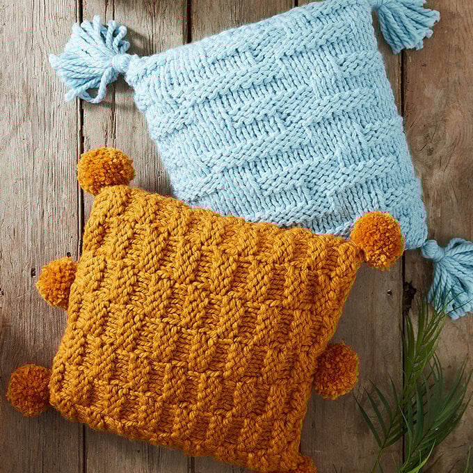 8 Knitting Projects for Beginners | Hobbycraft