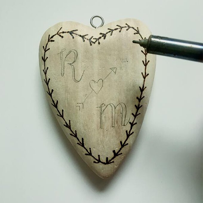 How to Make a Pyrography Heart Decoration | Hobbycraft