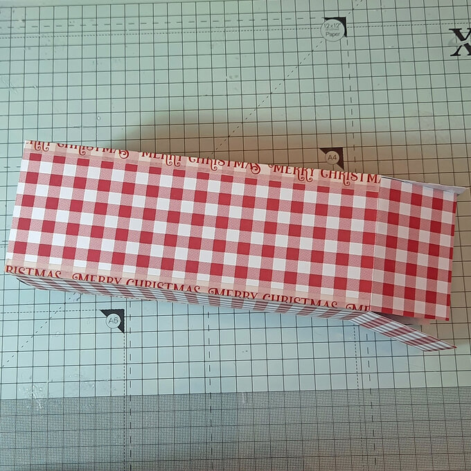 3 Ways to Make Handmade Gift Wrap | Hobbycraft