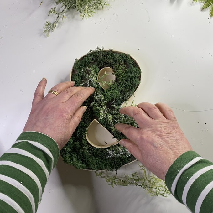 How to Make Floral Fillable Letters | Hobbycraft