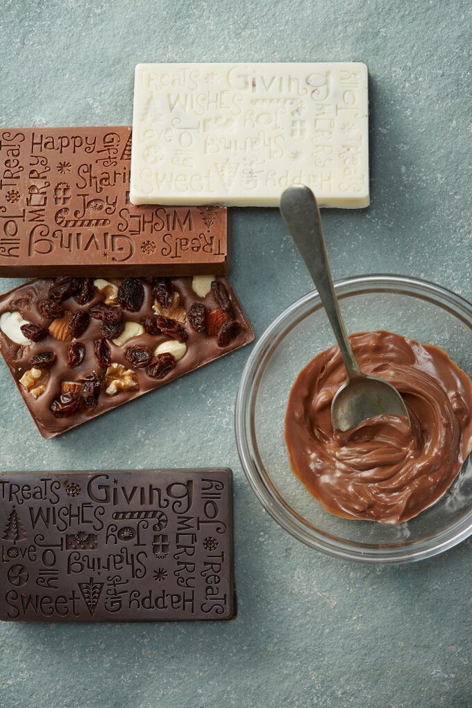 How to Make Christmas Chocolate Blocks | Hobbycraft