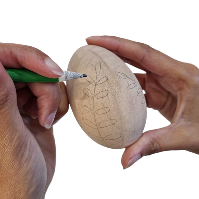 How to Make Pyrography Easter Eggs | Hobbycraft
