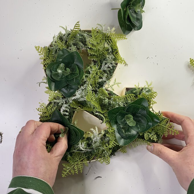 How to Make Floral Fillable Letters | Hobbycraft