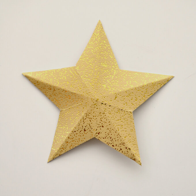 How to Make a Paper Star Garland | Hobbycraft