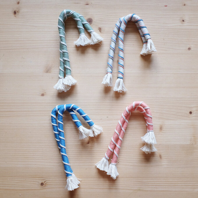 How to Make Yarn-Wrapped Candy Canes | Hobbycraft