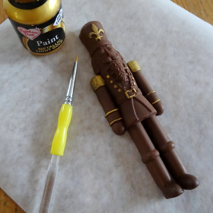 How to Make Christmas Chocolates | Hobbycraft