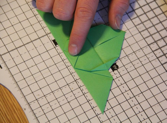 Three Origami Projects to Make | Hobbycraft