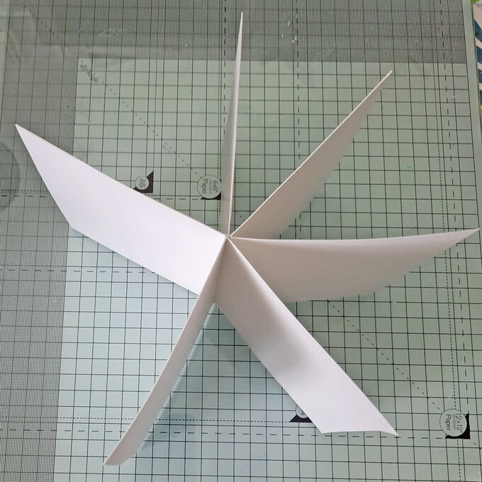 How to Make a Christmas Star Card | Hobbycraft