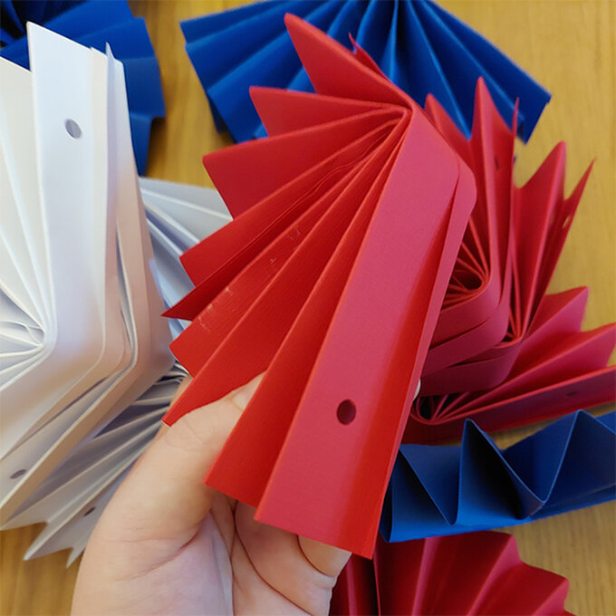 How to Make Paper Fan Bunting | Hobbycraft