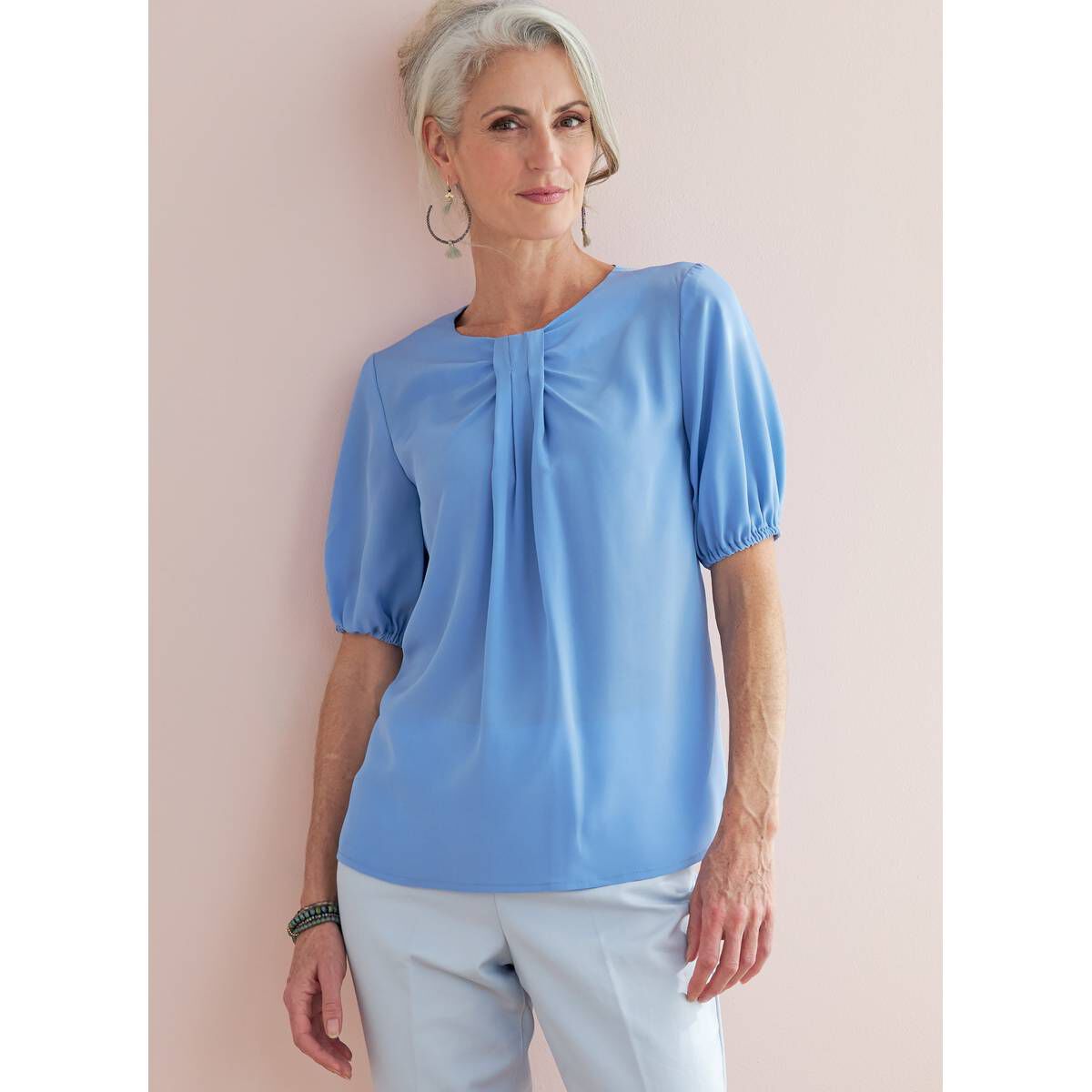 Butterick Women's Top Sizes 14 to 22 Sewing Pattern B6730 | Hobbycraft