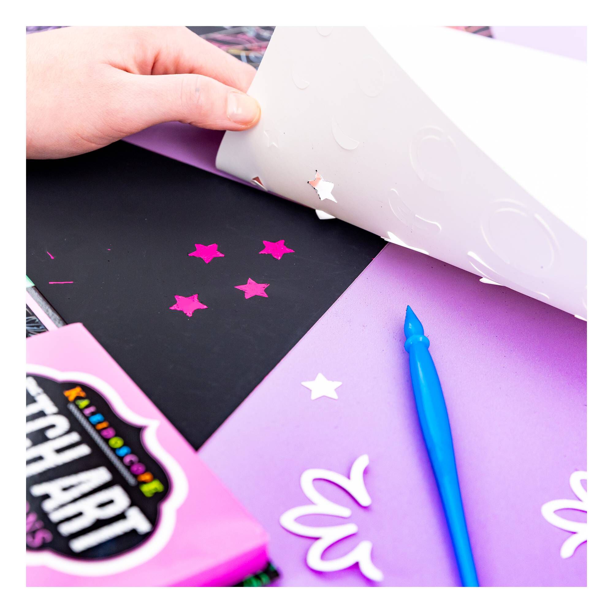 Kaleidoscope Butterfly Garden Etch Art Kit | Hobbycraft