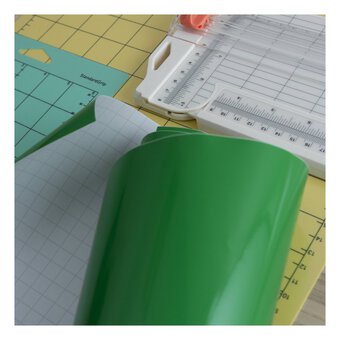 Green Glossy Permanent Vinyl 12 x 48 Inches | Hobbycraft