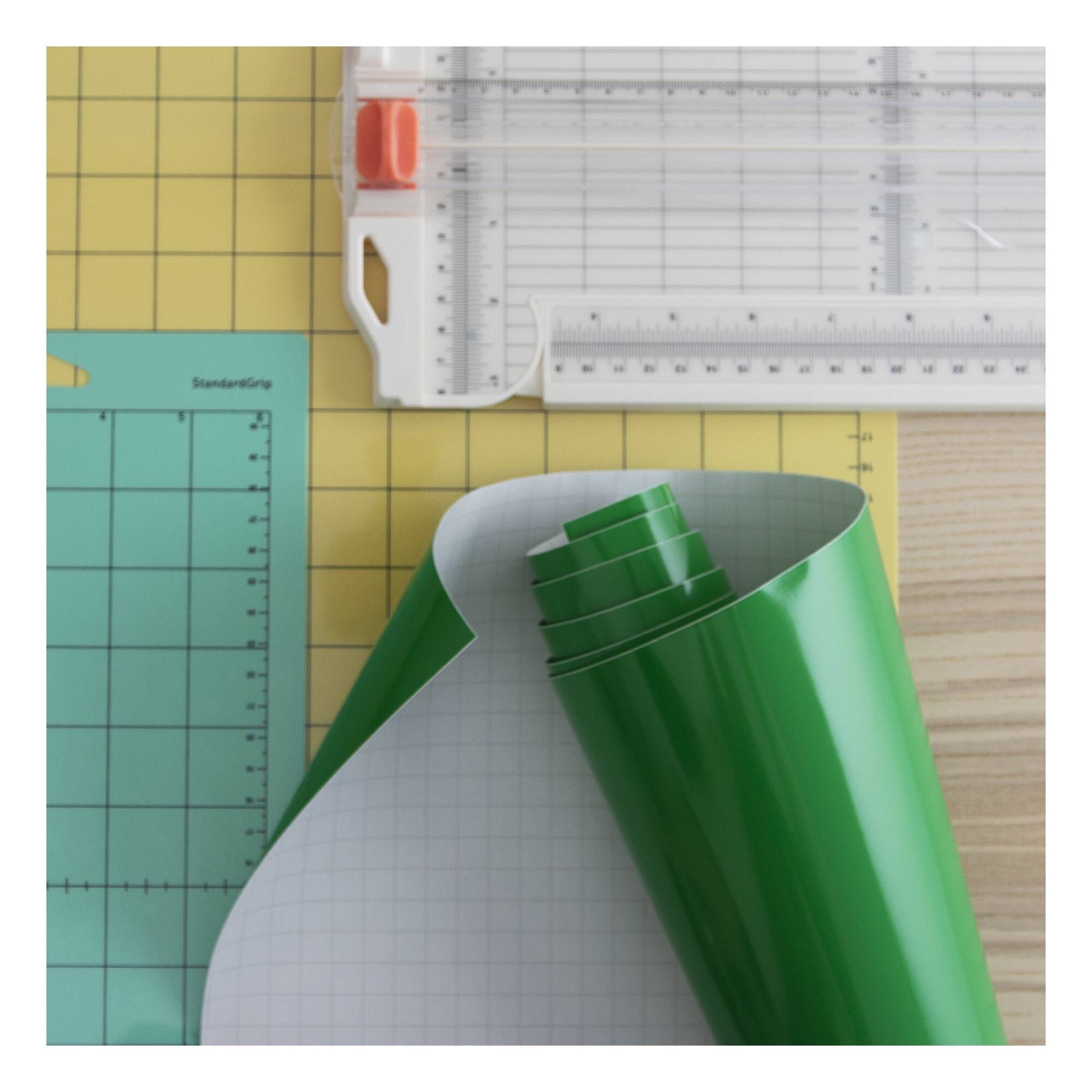 Green Glossy Permanent Vinyl 12 x 48 Inches | Hobbycraft