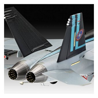 Revell Top Gun Maverick’s F/A-18E Super Hornet Model Kit 1:48 | Hobbycraft