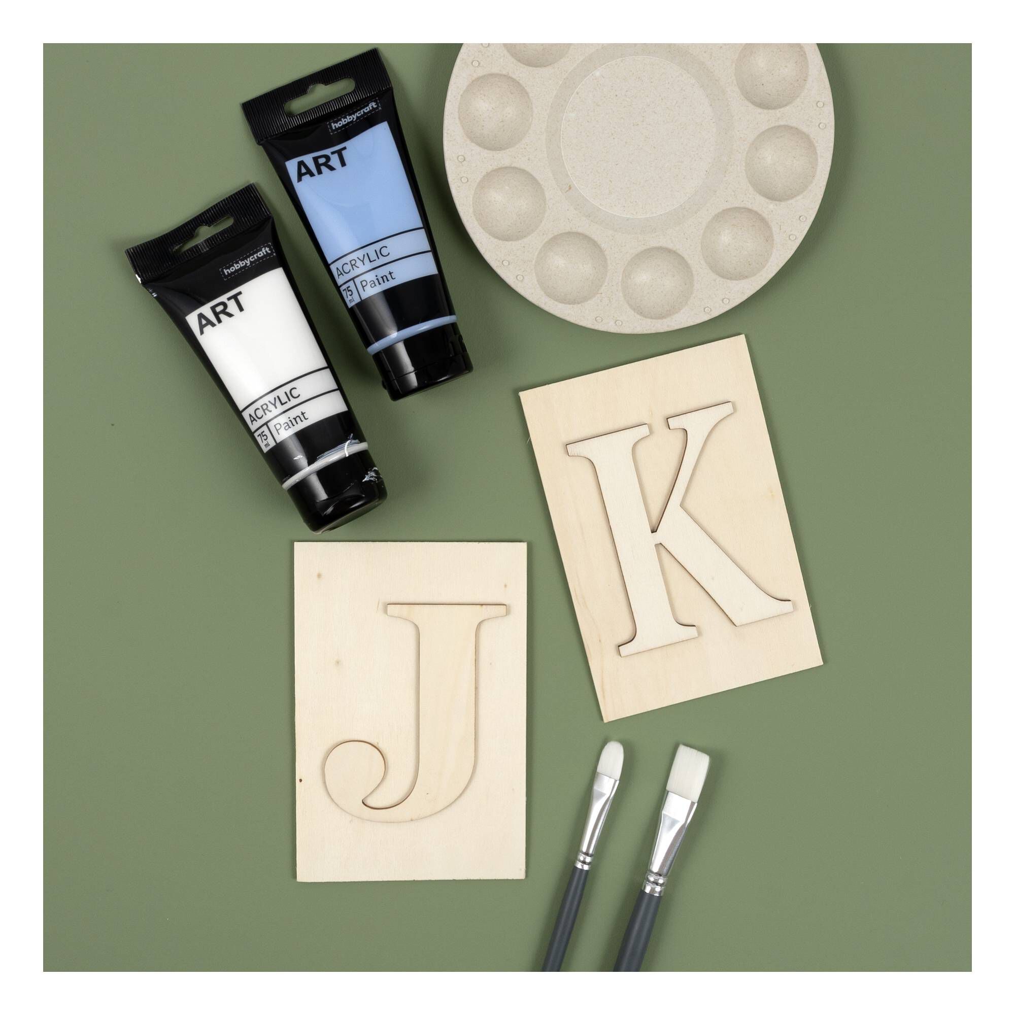 Wooden Letter J Plaque 10cm x 15cm | Hobbycraft