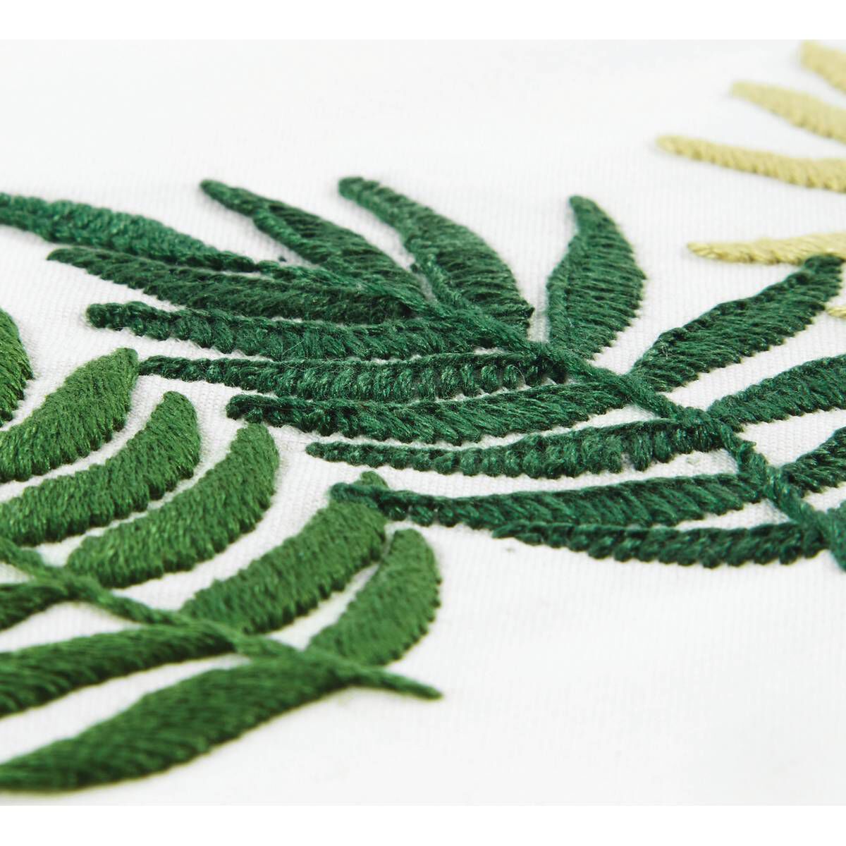 FREE PATTERN DMC Triple Fern Embroidery 0003 | Hobbycraft
