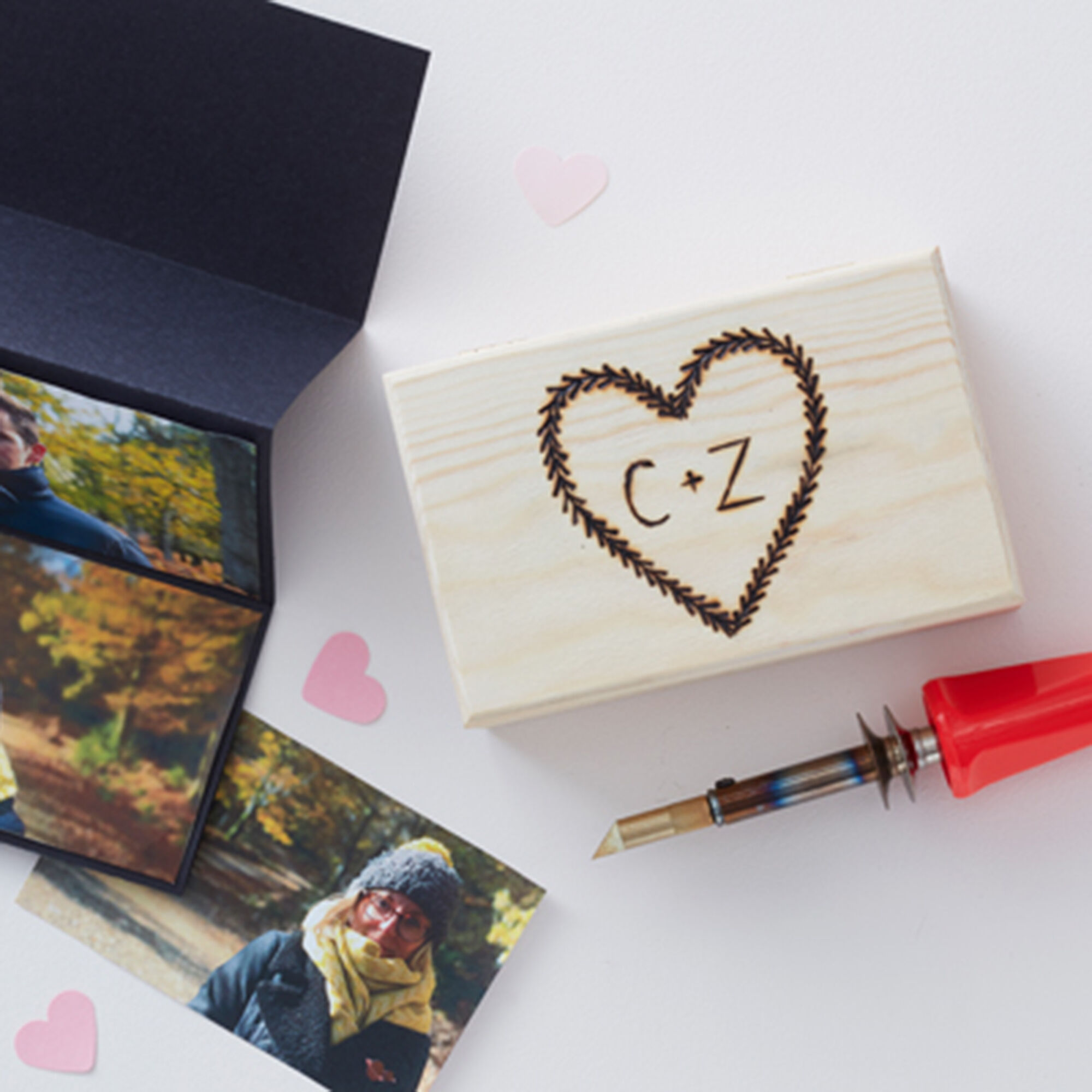 How to Make a Personalised Pyrography Gift Box | Hobbycraft