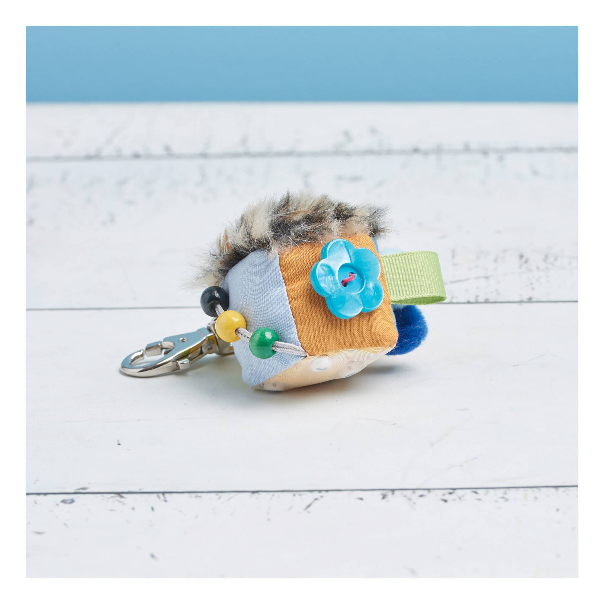 Simplicity Fidget Page and Accessories Sewing Pattern S9575 | Hobbycraft