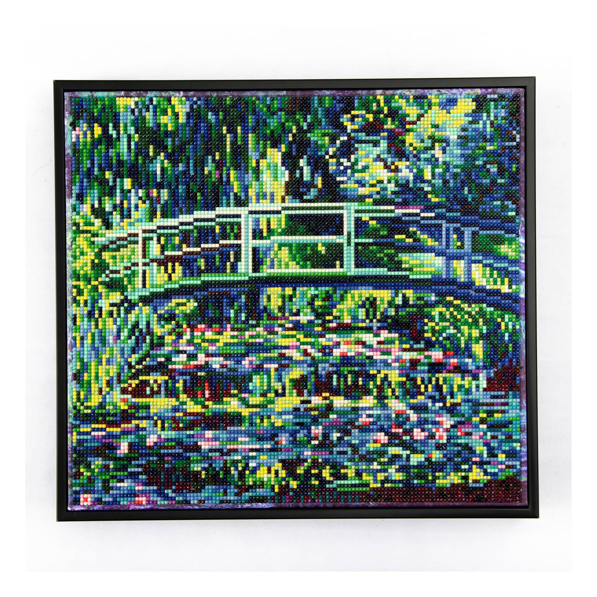 Diamond Dotz Waterlilies and Japanese Bridge Kit 35cm x 32cm | Hobbycraft