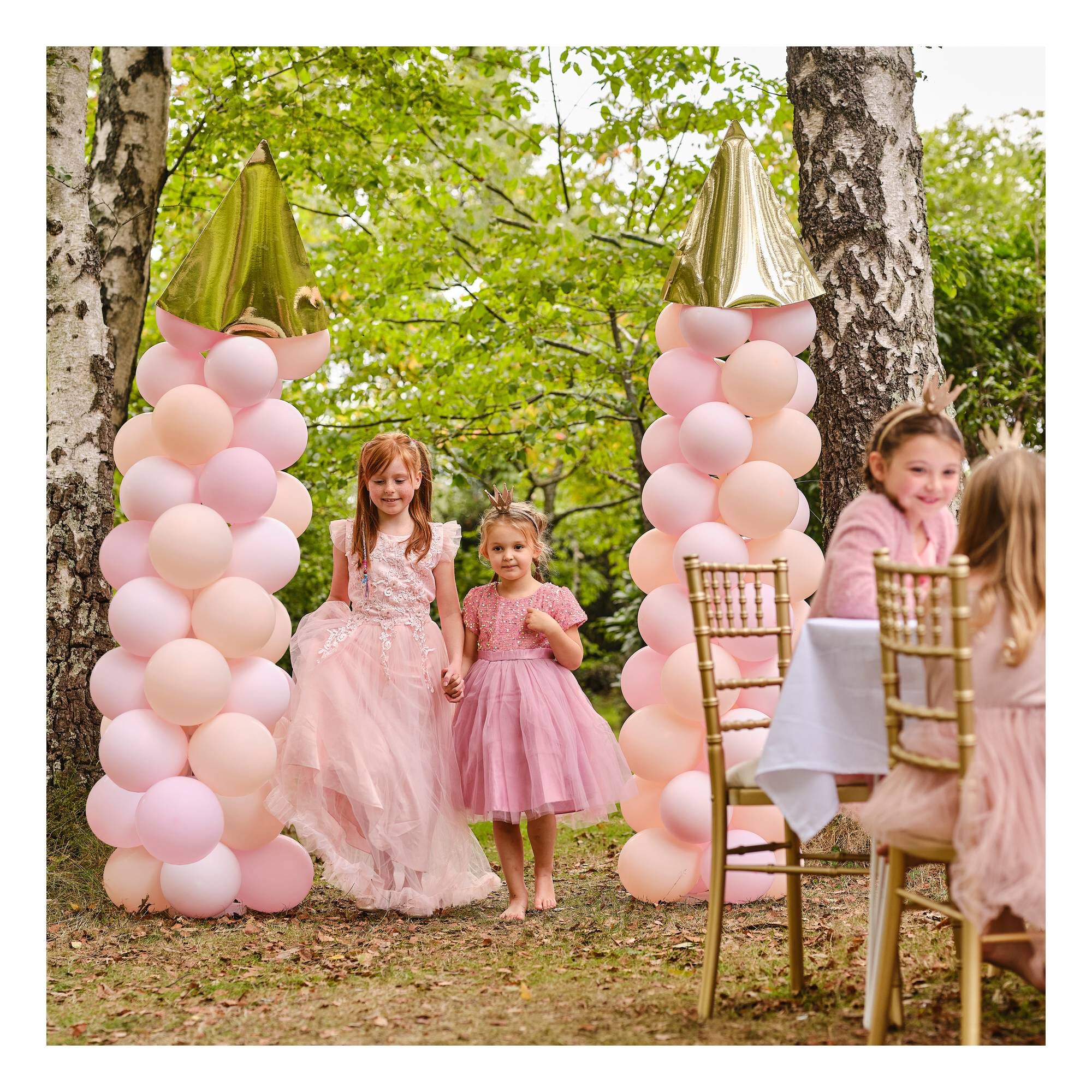 Ginger Ray Princess Party Castle Balloon Arch Kit | Hobbycraft