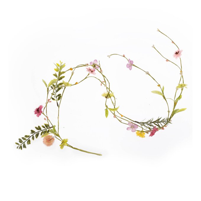 How to Make a Spring Foliage Garland | Hobbycraft